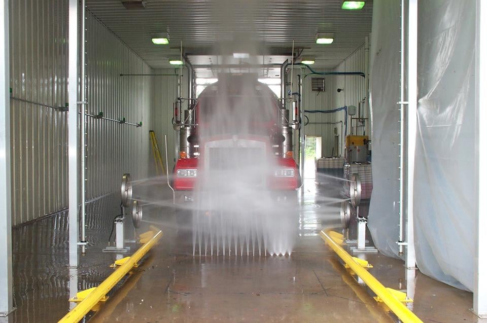 Automated Fleet Wash Features - Education | Hydro-Chem Systems, Inc.